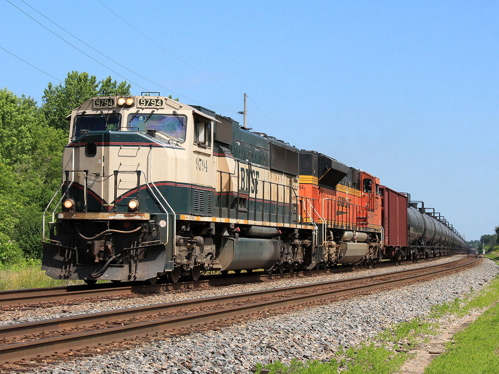 BNSF 9794